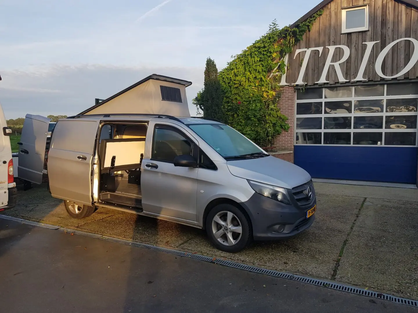 Hefdaken voor je bus - Atrion Camperbouw